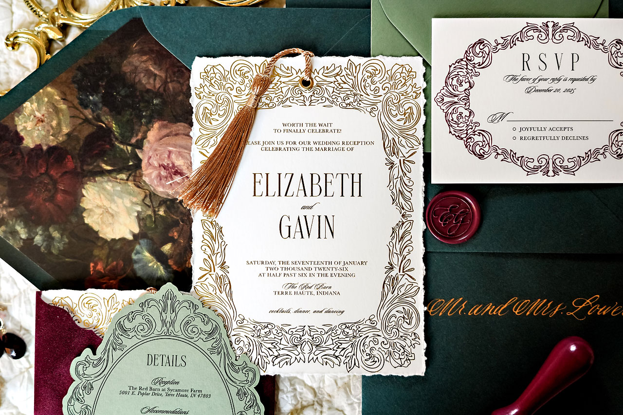 ELIZABETH + GAVIN | THE RED BARN AT SYCAMORE FARMS TERRE HAUTE WEDDING ...