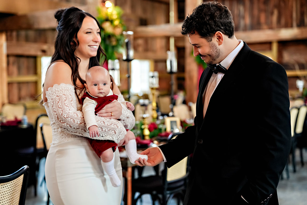 ELIZABETH + GAVIN | THE RED BARN AT SYCAMORE FARMS TERRE HAUTE WEDDING ...