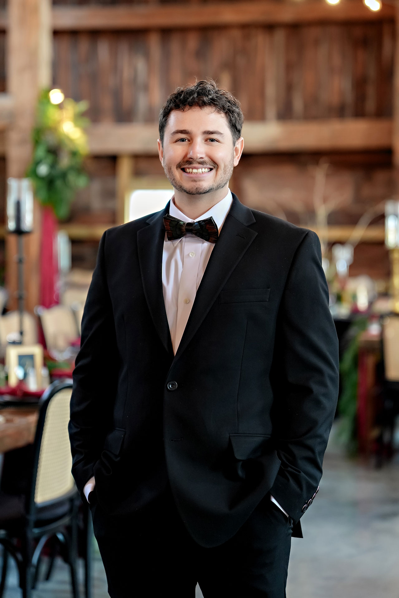 ELIZABETH + GAVIN | THE RED BARN AT SYCAMORE FARMS TERRE HAUTE WEDDING ...