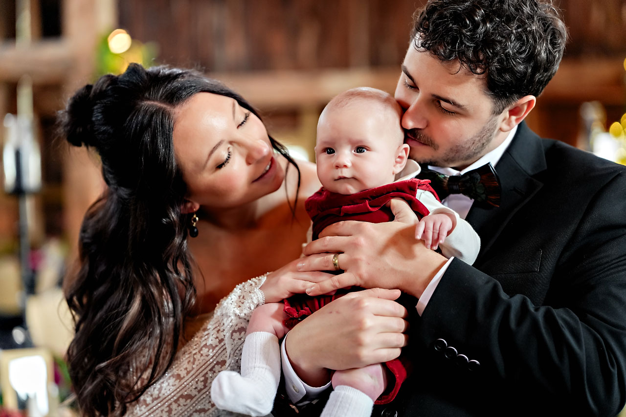 ELIZABETH + GAVIN | THE RED BARN AT SYCAMORE FARMS TERRE HAUTE WEDDING ...